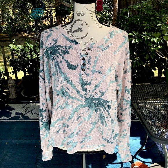 True Craft | Tops | True Craft Long Sleeved Pink Green Print Henley Top ...